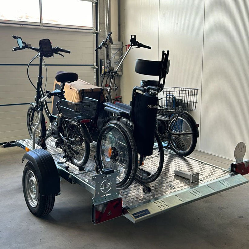TREILER® 750 - braked, lowerable and foldable motorcycle trailers